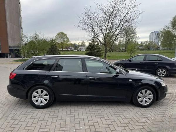 Black Audi A6 2007 in Riga, with an engine capacity of 3.00 L and mileage of 333 thousand km for 3990 €, photo 2 on AUTOMOTO.COM.LV