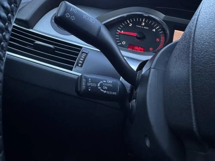 Melns Audi A6 2007 Rīga, ar dzinēja tilpumu 3.00 L un nobraukumu 286 tūkst. km par 4990 €, foto 24 vietnē AUTOMOTO.COM.LV
