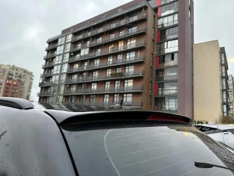 Black Audi A6 2007 in Riga, with an engine capacity of 3.00 L and mileage of 323 thousand km for 3990 €, photo 8 on AUTOMOTO.COM.LV