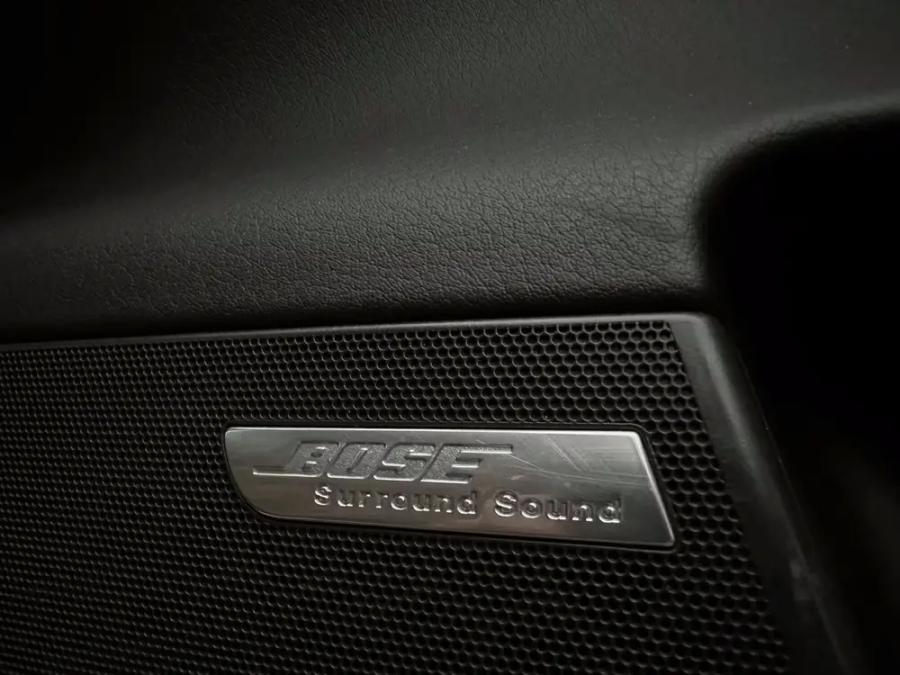 Black Audi A6 2007 in Riga, with an engine capacity of 3.00 L and mileage of 323 thousand km for 3990 €, photo 17 on AUTOMOTO.COM.LV