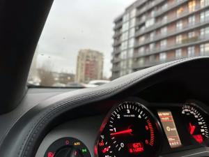 Black Audi A6 2007 in Riga, with an engine capacity of 3.00 L and mileage of 323 thousand km for 3990 €, photo 19 on AUTOMOTO.COM.LV