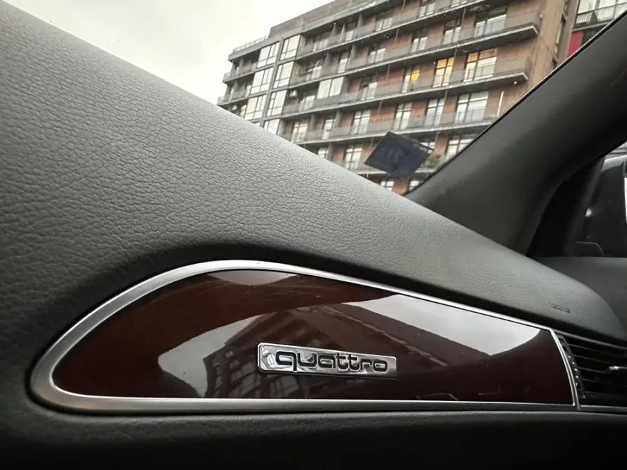 Black Audi A6 2007 in Riga, with an engine capacity of 3.00 L and mileage of 323 thousand km for 3990 €, photo 31 on AUTOMOTO.COM.LV