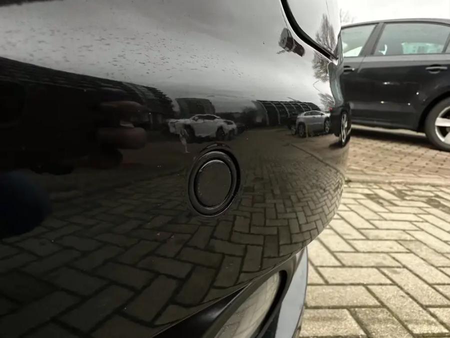 Black Audi A6 2007 in Riga, with an engine capacity of 3.00 L and mileage of 388 thousand km for 3490 €, photo 8 on AUTOMOTO.COM.LV
