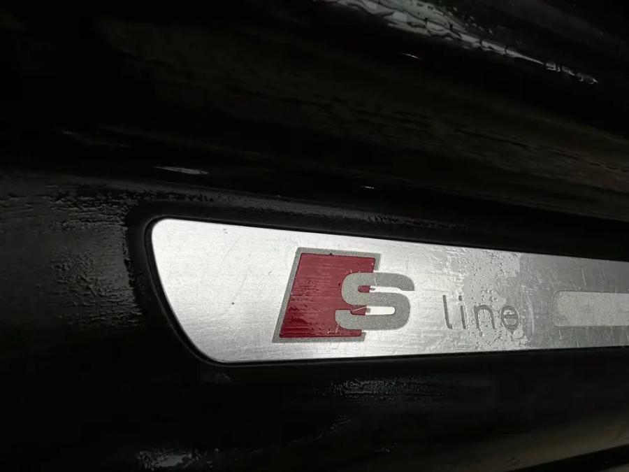 Black Audi A6 2007 in Riga, with an engine capacity of 3.00 L and mileage of 388 thousand km for 3490 €, photo 27 on AUTOMOTO.COM.LV