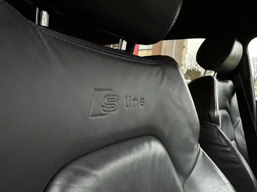 Black Audi A6 2007 in Riga, with an engine capacity of 3.00 L and mileage of 388 thousand km for 3490 €, photo 28 on AUTOMOTO.COM.LV