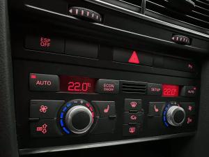 Black Audi A6 2007 in Riga, with an engine capacity of 3.00 L and mileage of 388 thousand km for 3490 €, photo 34 on AUTOMOTO.COM.LV