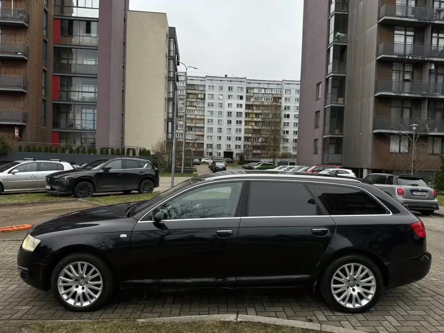 Black Audi A6 2007 in Riga, with an engine capacity of 3.00 L and mileage of 405 thousand km for 2490 €, photo 3 on AUTOMOTO.COM.LV