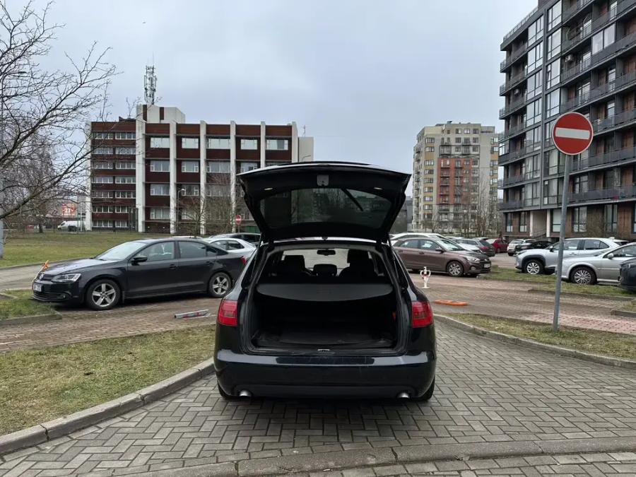 Black Audi A6 2007 in Riga, with an engine capacity of 3.00 L and mileage of 405 thousand km for 2490 €, photo 6 on AUTOMOTO.COM.LV