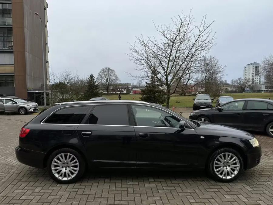 Black Audi A6 2007 in Riga, with an engine capacity of 3.00 L and mileage of 405 thousand km for 2490 €, photo 7 on AUTOMOTO.COM.LV
