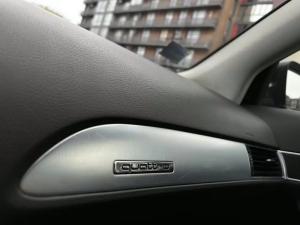 Black Audi A6 2007 in Riga, with an engine capacity of 3.00 L and mileage of 405 thousand km for 2490 €, photo 11 on AUTOMOTO.COM.LV