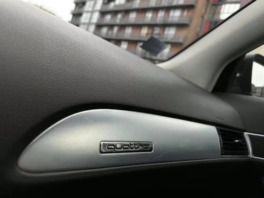 Black Audi A6 2007 in Riga, with an engine capacity of 3.00 L and mileage of 405 thousand km for 2490 €, photo 11 on AUTOMOTO.COM.LV