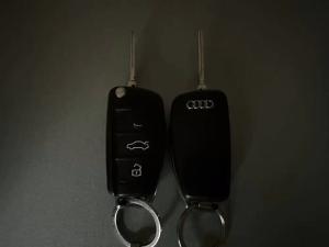 Black Audi A6 2007 in Riga, with an engine capacity of 3.00 L and mileage of 405 thousand km for 2490 €, photo 25 on AUTOMOTO.COM.LV