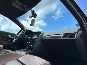Black Audi A6 2007 in Riga, with an engine capacity of 3.00 L and mileage of 300 thousand km for 2990 €, photo 17 on AUTOMOTO.COM.LV