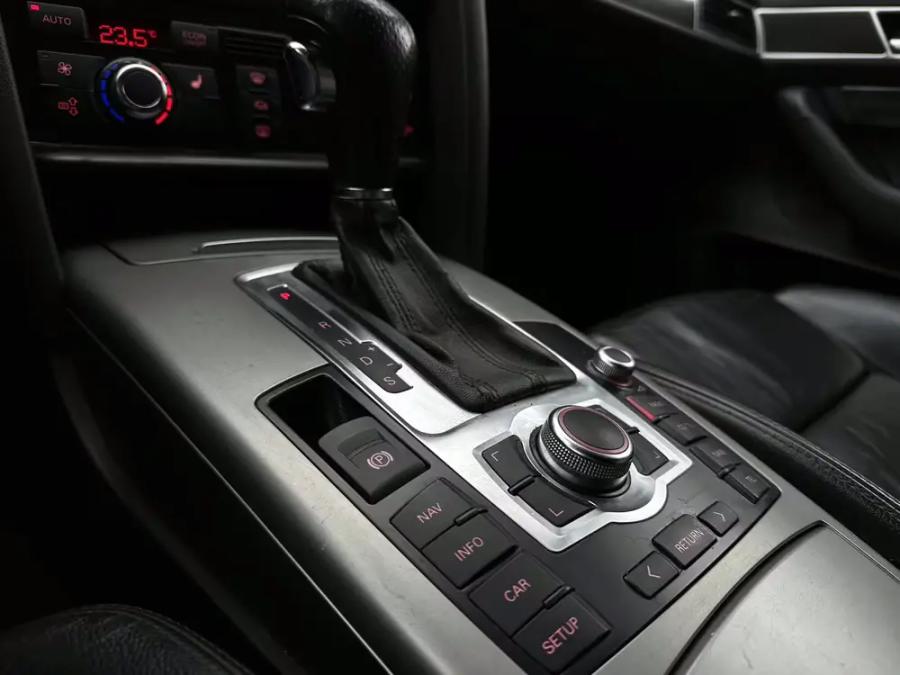 Melns Audi A6 2007 Rīga, ar dzinēja tilpumu 3.00 L un nobraukumu 398 tūkst. km par 3990 €, foto 19 vietnē AUTOMOTO.COM.LV