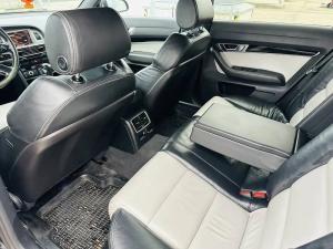 Black Audi A6 2007 in Riga, with an engine capacity of 2.70 L and mileage of 394 thousand km for 3850 €, photo 13 on AUTOMOTO.COM.LV
