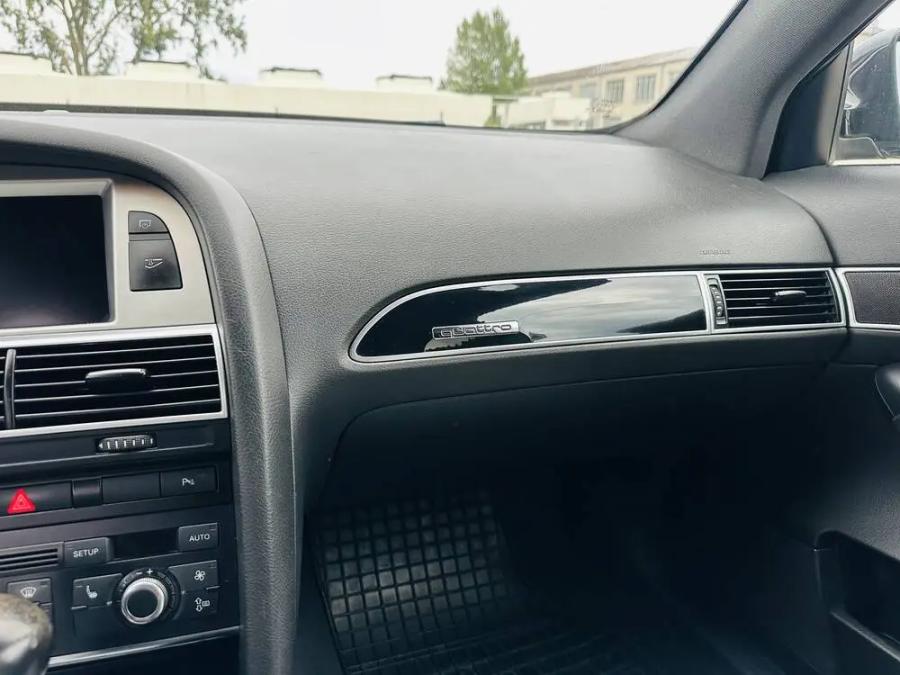 Black Audi A6 2007 in Riga, with an engine capacity of 2.70 L and mileage of 394 thousand km for 3850 €, photo 15 on AUTOMOTO.COM.LV