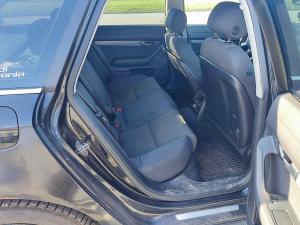 Melns Audi A6 2007 Kohtla-Jerve, ar dzinēja tilpumu 2.00 L un nobraukumu 337 tūkst. km par 2700 €, foto 16 vietnē AUTOMOTO.COM.LV