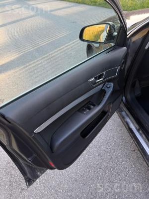 Melns Audi A6 2007 Rīga, ar dzinēja tilpumu 2.70 L un nobraukumu 375 tūkst. km par 2890 €, foto 8 vietnē AUTOMOTO.COM.LV