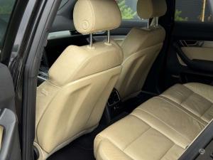 Melns Audi A6 2007 Viļņa, ar dzinēja tilpumu 2.97 L un nobraukumu 362 tūkst. km par 4500 €, foto 11 vietnē AUTOMOTO.COM.LV