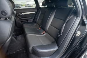 Black Audi A6 2007 in Riga, with an engine capacity of 2.70 L and mileage of 275 thousand km for 3499 €, photo 26 on AUTOMOTO.COM.LV