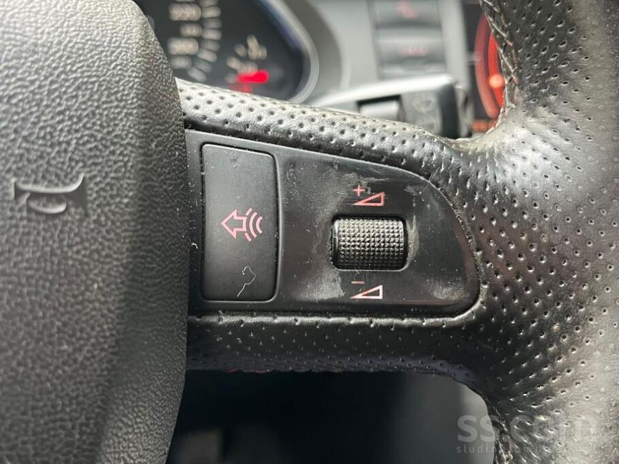 Black Audi A6 2007 in Riga, with an engine capacity of 3.00 L and mileage of 0 thousand km for 3599 €, photo 14 on AUTOMOTO.COM.LV