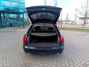 Black Audi A6 2008 in Siauliai, with an engine capacity of 2.00 L and mileage of 350 thousand km for 3550 €, photo 6 on AUTOMOTO.COM.LV