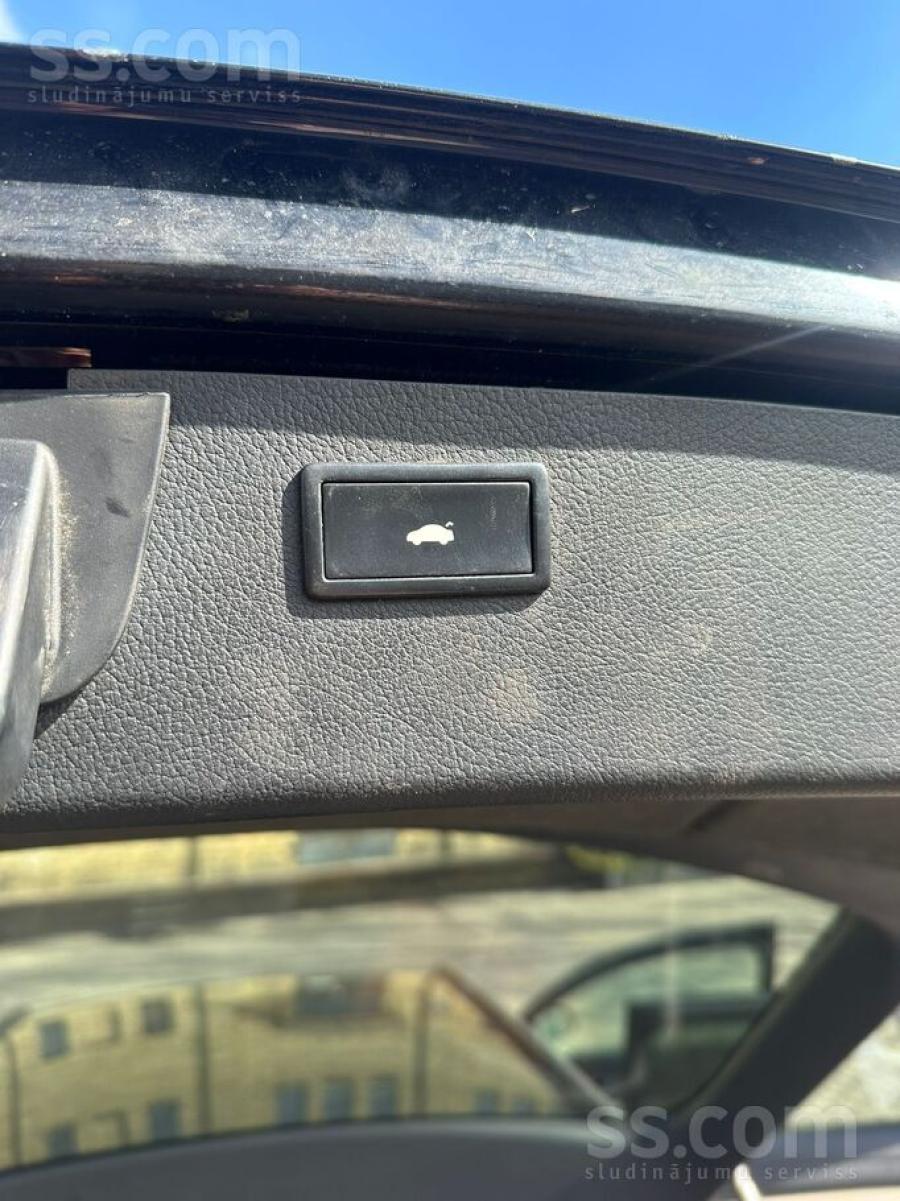Black Audi A6 2008 in Riga, with an engine capacity of 2.70 L and mileage of 269 thousand km for 4900 €, photo 9 on AUTOMOTO.COM.LV