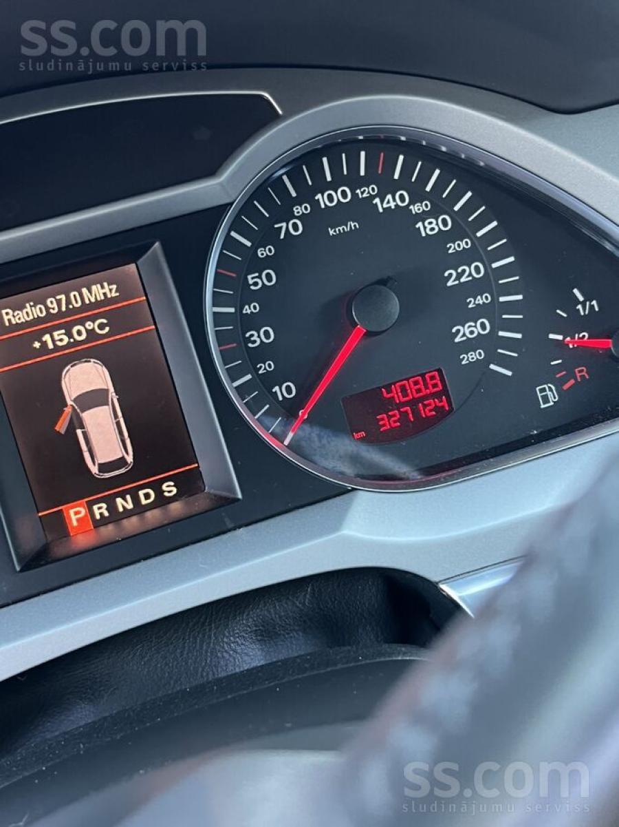 Melns Audi A6 2008 Dobele, ar dzinēja tilpumu 2.70 L un nobraukumu 327 tūkst. km par 3600 €, foto 7 vietnē AUTOMOTO.COM.LV