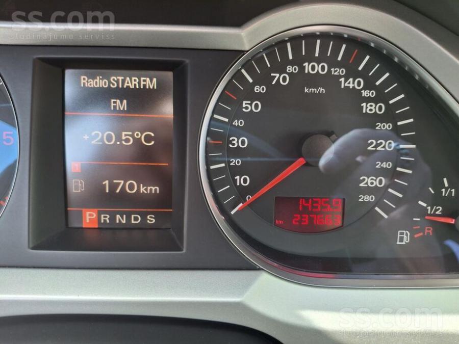 Черный Ауди А6 2008 в Алуксне, объемом двигателя 2.70 л и пробегом 238 тыс. км за 2700 €, фото 6 на AUTOMOTO.COM.LV