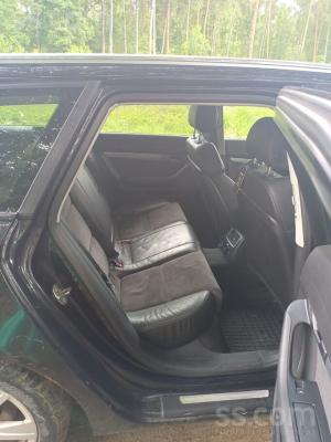 Black Audi A6 2008 in Jelgava, with an engine capacity of 2.00 L and mileage of 348 thousand km for 2950 €, photo 14 on AUTOMOTO.COM.LV