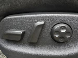 Melns Audi A6 2008 Rīga, ar dzinēja tilpumu 3.00 L un nobraukumu 329 tūkst. km par 3790 €, foto 16 vietnē AUTOMOTO.COM.LV
