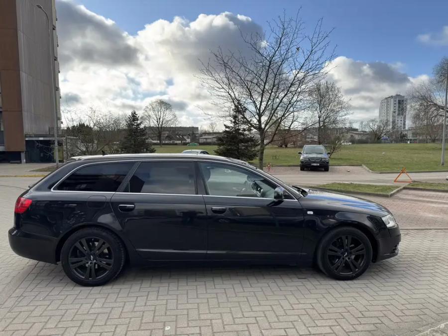 Black Audi A6 2008 in Riga, with an engine capacity of 3.00 L and mileage of 311 thousand km for 4490 €, photo 4 on AUTOMOTO.COM.LV