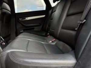Black Audi A6 2008 in Riga, with an engine capacity of 3.00 L and mileage of 350 thousand km for 4490 €, photo 14 on AUTOMOTO.COM.LV