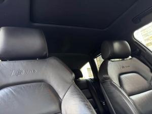 Black Audi A6 2008 in Riga, with an engine capacity of 3.00 L and mileage of 350 thousand km for 4490 €, photo 18 on AUTOMOTO.COM.LV