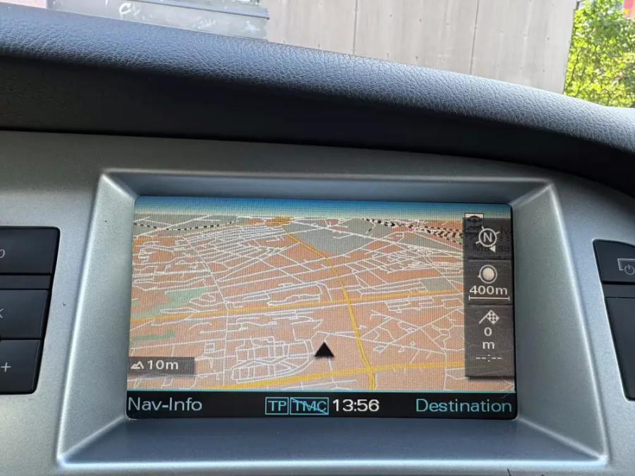 Black Audi A6 2008 in Riga, with an engine capacity of 3.00 L and mileage of 350 thousand km for 4490 €, photo 22 on AUTOMOTO.COM.LV