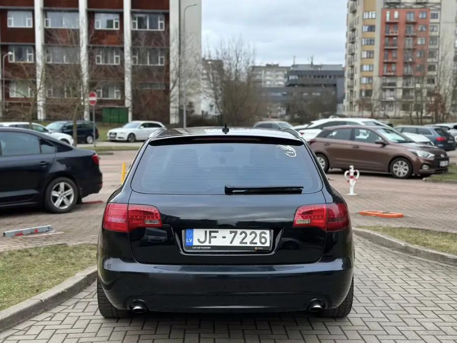 Black Audi A6 2008 in Riga, with an engine capacity of 3.00 L and mileage of 374 thousand km for 4990 €, photo 5 on AUTOMOTO.COM.LV