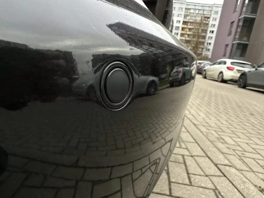 Black Audi A6 2008 in Riga, with an engine capacity of 3.00 L and mileage of 374 thousand km for 4990 €, photo 7 on AUTOMOTO.COM.LV