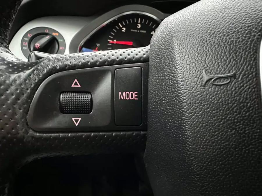 Black Audi A6 2008 in Riga, with an engine capacity of 3.00 L and mileage of 374 thousand km for 4990 €, photo 29 on AUTOMOTO.COM.LV