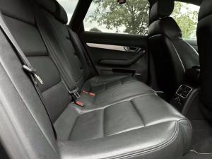 Black Audi A6 2008 in Riga, with an engine capacity of 3.00 L and mileage of 356 thousand km for 4990 €, photo 19 on AUTOMOTO.COM.LV