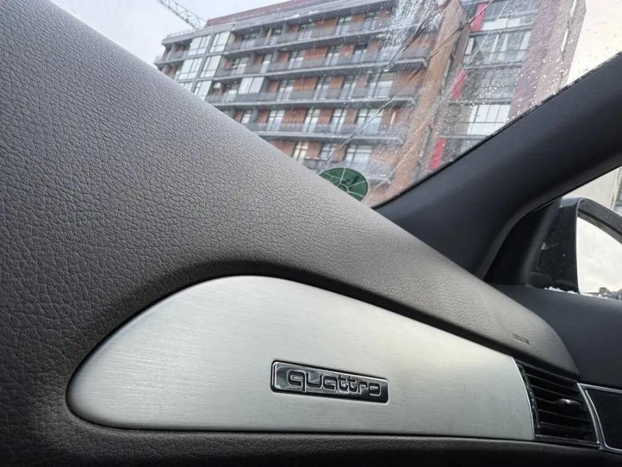 Black Audi A6 2008 in Riga, with an engine capacity of 3.00 L and mileage of 377 thousand km for 4990 €, photo 17 on AUTOMOTO.COM.LV