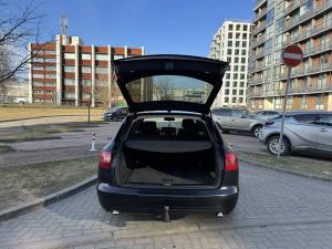 Black Audi A6 2008 in Riga, with an engine capacity of 3.00 L and mileage of 354 thousand km for 3990 €, photo 6 on AUTOMOTO.COM.LV