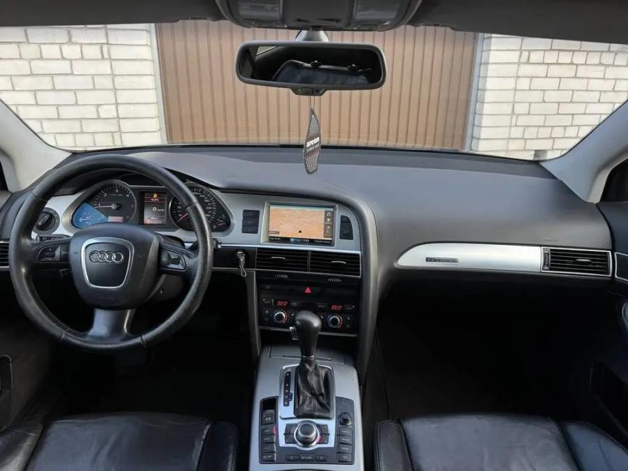 Black Audi A6 2008 in Riga, with an engine capacity of 3.00 L and mileage of 354 thousand km for 3990 €, photo 7 on AUTOMOTO.COM.LV