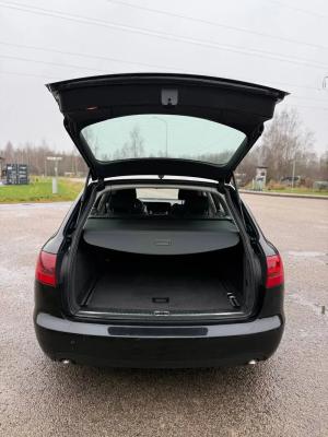 Melns Audi A6 2008 Rīga, ar dzinēja tilpumu 3.00 L un nobraukumu 340 tūkst. km par 3300 €, foto 11 vietnē AUTOMOTO.COM.LV