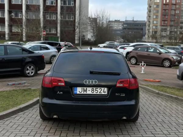 Black Audi A6 2008 in Riga, with an engine capacity of 3.00 L and mileage of 390 thousand km for 3490 €, photo 4 on AUTOMOTO.COM.LV