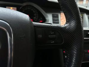 Melns Audi A6 2008 Rīga, ar dzinēja tilpumu 3.00 L un nobraukumu 390 tūkst. km par 3490 €, foto 23 vietnē AUTOMOTO.COM.LV