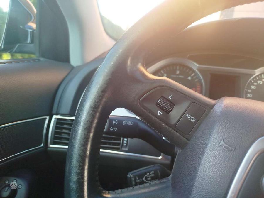Black Audi A6 2008 in Kaunas, with an engine capacity of 1.97 L and mileage of 301 thousand km for 3100 €, photo 15 on AUTOMOTO.COM.LV