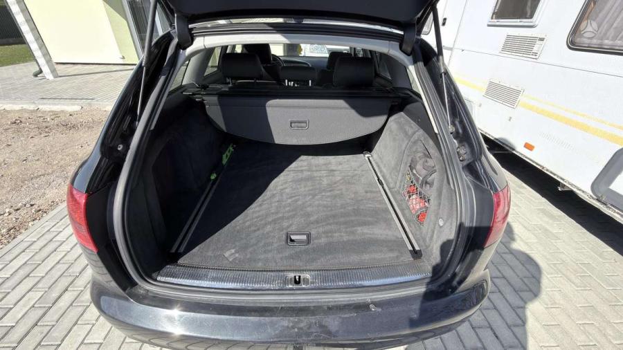 Melns Audi A6 2008 Kretinga, ar dzinēja tilpumu 2.00 L un nobraukumu 36 tūkst. km par 4500 €, foto 18 vietnē AUTOMOTO.COM.LV