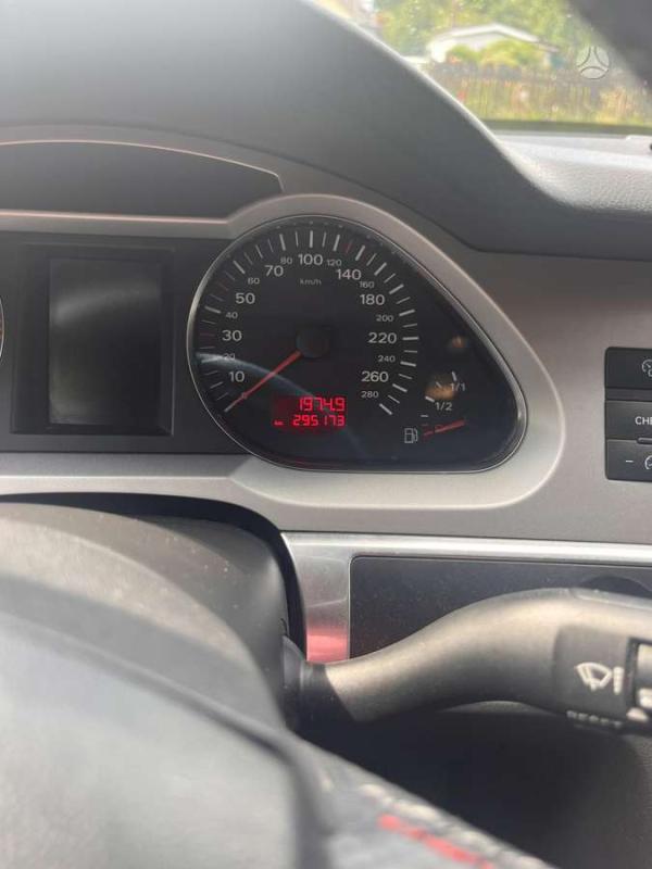 Melns Audi A6 2008 Viļņa, ar dzinēja tilpumu 2.70 L un nobraukumu 296 tūkst. km par 4000 €, foto 10 vietnē AUTOMOTO.COM.LV
