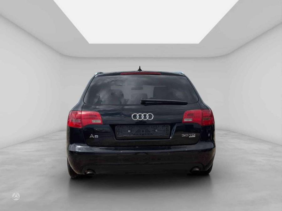 Black Audi A6 2008 in Kaunas, with an engine capacity of 3.00 L and mileage of 320 thousand km for 5990 €, photo 6 on AUTOMOTO.COM.LV