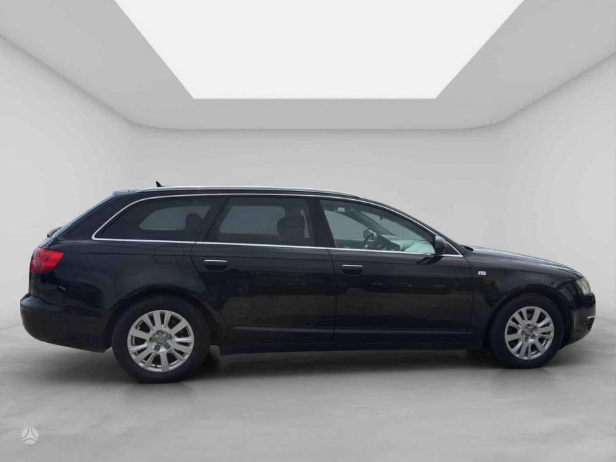Black Audi A6 2008 in Kaunas, with an engine capacity of 3.00 L and mileage of 320 thousand km for 5990 €, photo 8 on AUTOMOTO.COM.LV